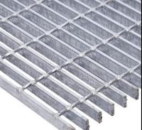 China 32x3 Flat Bar Steel Grating Hot Dip Galvanized Driveway Grating for Industrial Use for sale