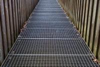 China Hot Dipped Galvanized Steel Grating Floor Trench Catwalk Walkway Platform 25x5mm for sale