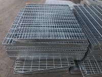 China Hot Dipped Galvanized Steel Grating 30x3mm Bearing Bar for Industrial Flooring for sale