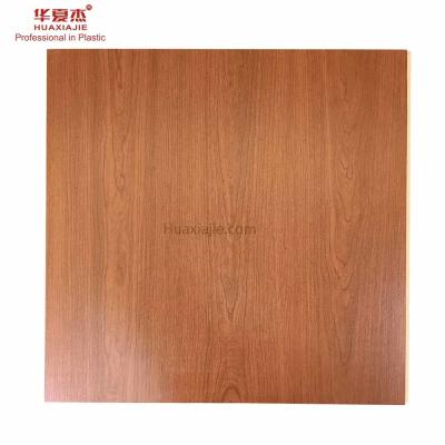 China Beautiful 600*9mm Wpc Wall Panel For Decoration Customized Length for sale