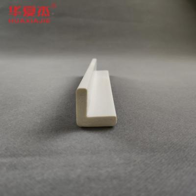 China Waterproof Indoor PVC Trim Moulding 3000 Meters Durable Long Lasting for sale
