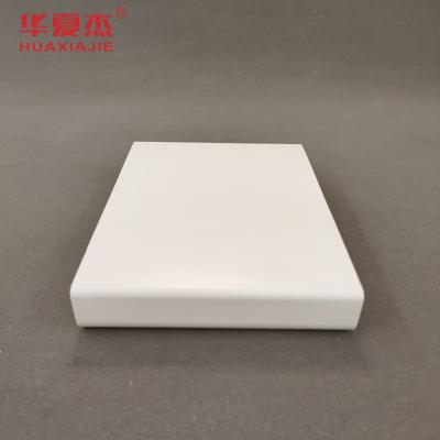 China Customized Length Mould Pallet Packaging PVC Moulding MOQ 3000 Meters for sale