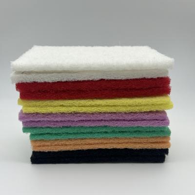 China Durable cleaning sponge household cleaning Kitchen Non-woven fabrics Multicolor for sale