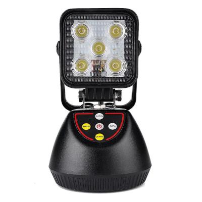 China Portable Magnetic Work Light with 7.4V 1800mAh Li-ion Battery 4-5H Charging and Discharging Time Rechargeable LED Work Light for sale