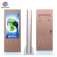 China Floor Standing 49 Inch Outdoor LCD Digital Signage For Bus Station for sale