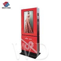 China 1080P / 4K LCD Outdoor Totem In IP55 Rated And Weather Resistant Red White for sale