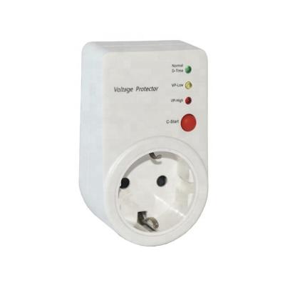 China Home Appliances 5A 10A 15A 20A Voltage Protector with EU socket for sale