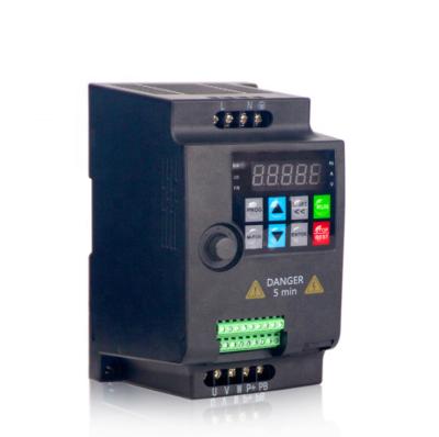 China Mini VFD Variable Frequency Converter for Motor Speed Control 220V/380V 0.75/1.5/2.2KW Adjustable Speed frequency for sale