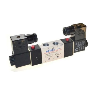 China AIRTAC type 4V220-08 5 Way 2 Position 1/4