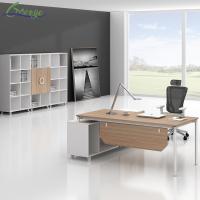 China Customizable Open Space Office Workstation with Lockable Drawers and 2 Drawer Options for sale