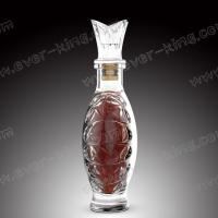 China SGS Oval 500ml High Flint Whiskey Glass Bottle for sale