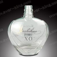 China Plastic Cap Transparent 750ml Alcohol Bottle For Spirit for sale