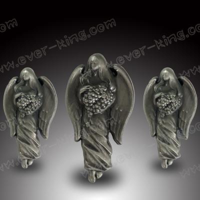 China Waterproof Luxury Wine Aluminium Spirit Labels for sale