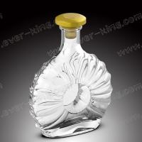 China Customized Clear Super Flint Glass Spirit Bottle for sale