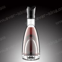 China Crystal White Flint Custom Glass Bottle 750 ML for Luxury Liquor and Spirit for sale