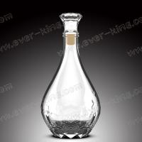 China Heat Resistant Clear 750ML Rum Glass Bottle With Diamond Cap for sale