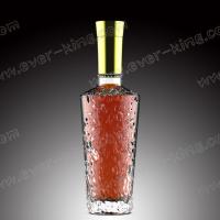 China SGS Screw Sealing 750ML Flint Glass Empty Whiskey Bottles for sale