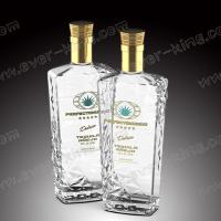 China Transparent Embossing Premium Bespoke Tequila Rectangular Bottle for sale