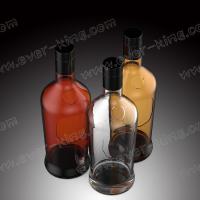 China 700ml Whisky Glass Bottle With Screw Cork Lid for sale