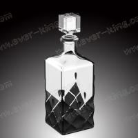 China 700ml Customized Square Brandy Glass Bottle for sale