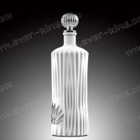 China Empty Transparent Wine Tequila Glass Bottle Lead Free 750ml for sale