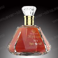China Custom Luxury Diamond Spirits Brandy Glass Bottle 700Ml for sale