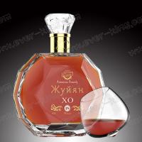 China Luxury Crystal Brandy Glass Bottle 700Ml With Glass Cap for sale