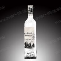 China Empty Customized Logo Round Tequila Glass Bottle Frosted 700ml for sale