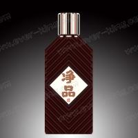China Cork Crystal Rum Liquor Glass Bottles Luxury Custom Design 700ml for sale