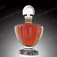 China Custom Recyclable 700Ml Fancy Glass Bottle Whisky And Brandy for sale