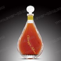 China Round Cork Wine Empty Whiskey Glass Bottle High Capacity Transparent Simple for sale