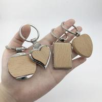 China Laser Engraving Bead Wristlet Cut Cross Name Slices Letra de la barra redonda de madera de la barra de llaves con el logotipo for sale