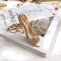 China European and American high heel pendant diamond metal accessories small gift hanging decoration key chain for sale