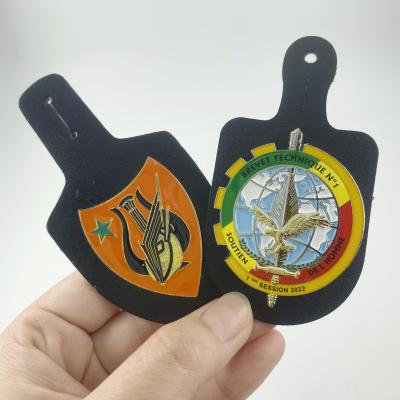 China Wholesale Customized Soft Enamel softball fashion Gift Metal Zinc Alloy pin with business card for sale