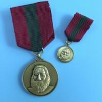 China Factory price Medaille Award Medalha Medal 3D Manufacturer Antique brass Custom Pretty Medal Ribbon medallas for sale