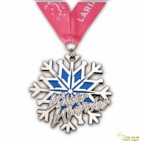 China Final Fantasy Fill In Color Custom Shape Antique Brass Plated Laser Engraving Medal For Gift for sale