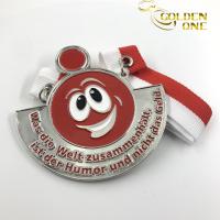 China Carnival Personalized Race Medals Zinc Alloy Karnevalsorden Spinner With Lanyard for sale