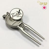 China Logo Laser Golf Ball Divot Tool Engraved Personalised With Ball Marker for sale