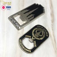 China Souvenir Magnetic Metal Wine Opener With Wooden Handle Kitchen Bar Rest Room for sale