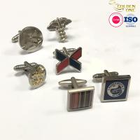 China Clothing Metal Cufflinks Custom Shiny Nickel Jewelry Tie Clip Shirt Coat Gold Cufflinks for sale