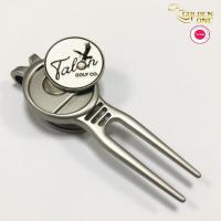 China Multifunctional Custom Laser Logo Design Folding Metal Golf Divot Repair Tool for sale