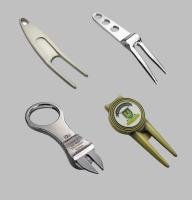 China Golf Accessories Factory Wholesale Blank Metal Custom Shape Golf Fork Divot Repair Tool Divot Tools With Ball Marker for sale