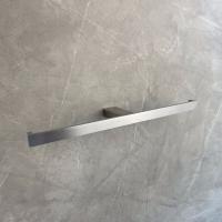 China Heavy Duty SS Double Post Toilet Paper Holder Silver Color for sale