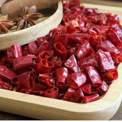 China Red Erjingtiao Dried Chilis With 2.3g Total Fat - Ingredients Chili Peppers for sale