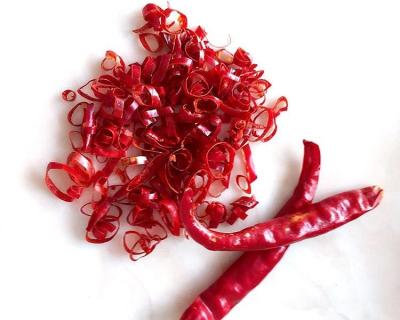 China Pungent Flavor Guajillo Cut Chilli 0.5-1.5cm 8% Moisture 20KG/CTN for sale