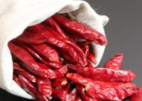 China Red Dehydrating Cayenne Peppers Drying Out 15000SHU Pungent Flavor for sale