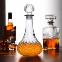 China Glass Visa Bottle Sealing Type Cork 250ml 500ml 700ml 750ml Vodka Brandy Mini Bottle for sale