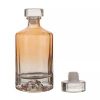 China Glass Collar Whisky Vodka Bottle with Cork Cover 750ml Capacity Customized Luxury for sale