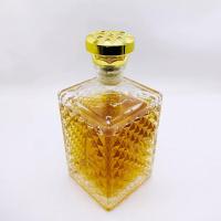 China Body Material Glass Bottle for High Grade Gin Vodka Whisky Unique Design for sale