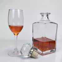 China Sealing Type Cork Glass Bottle for Vodka Whisky Rum 375 ml 500 ml 700 ml 750 ml for sale